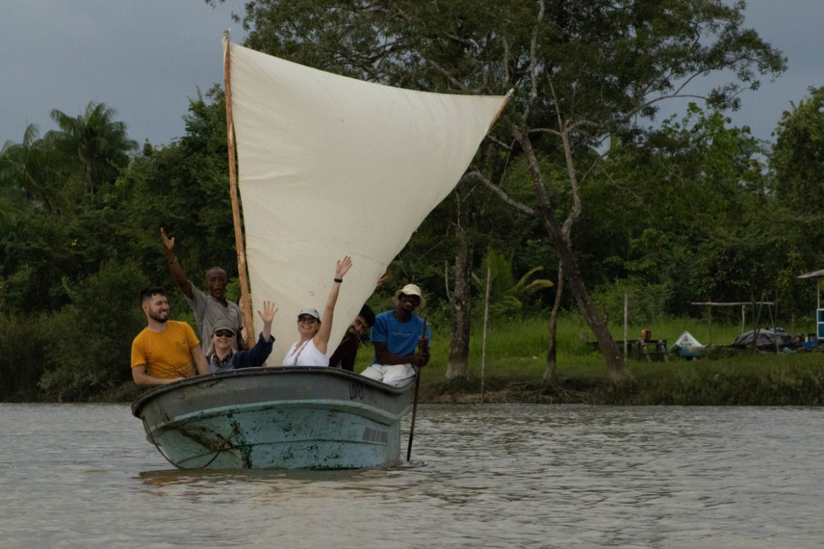 Transdisciplinary co-creation on the river in search for more ...
