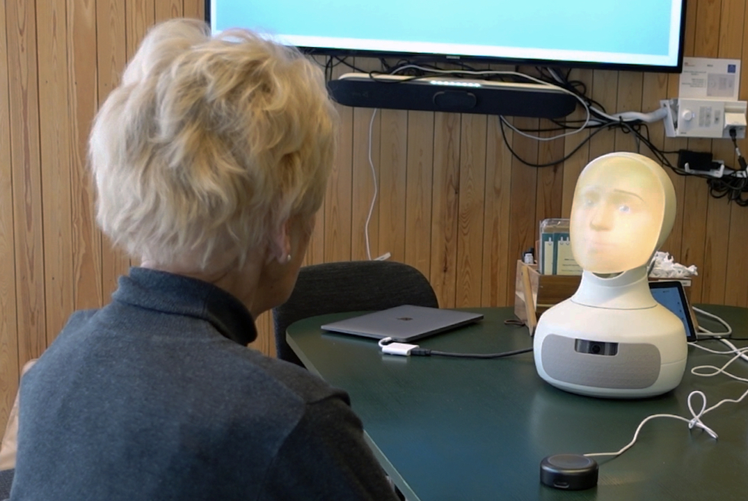 Personalized Companion Robot for Open-Domain Dialogue in Long-Term ...